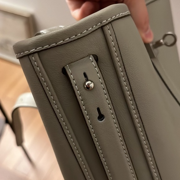 Bags | Vunque Bag | Poshmark